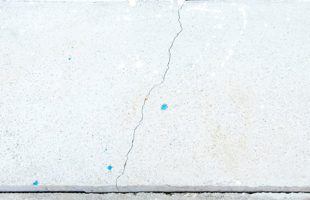 11 Types of Cracks in Concrete + What They Mean [With Pictures]